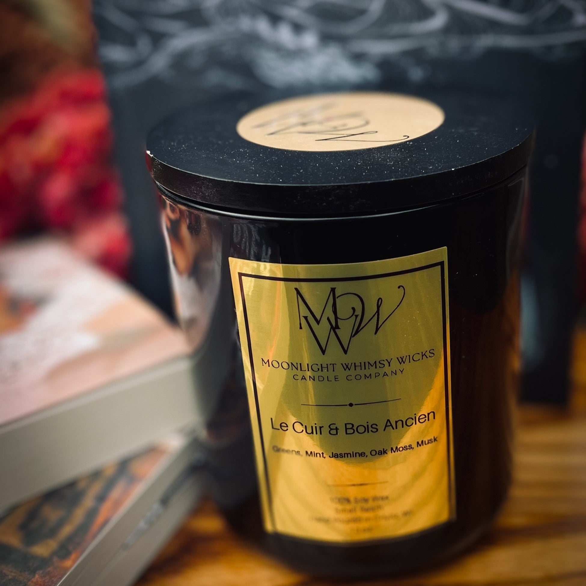 Le Cuir & Bois Ancien | Luxury Soy Wax Candle – Moonlight Whimsy Wicks